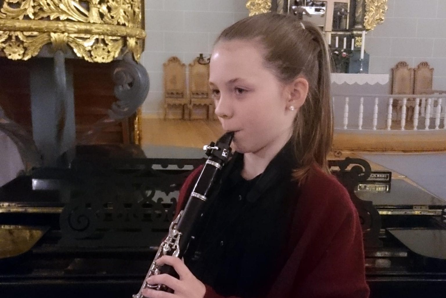 Byr på julestemning i Hof kirke tirsdag - iSolør.no
