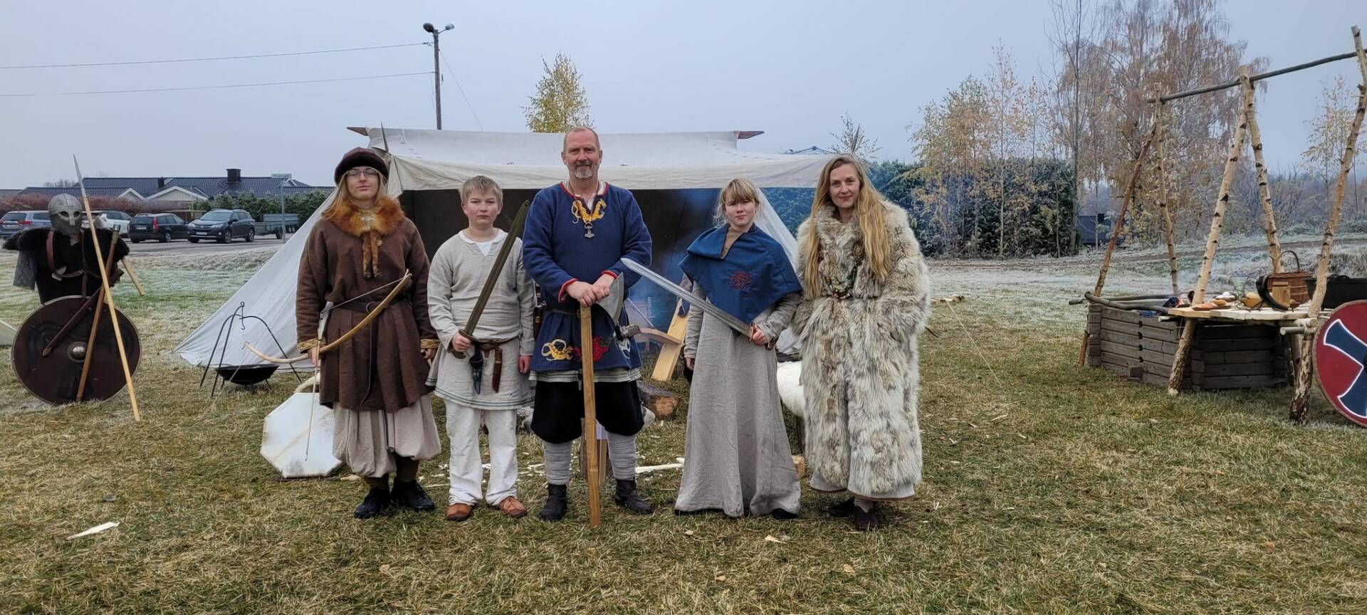 Skoleelevene i Våler fikk prøve seg som vikinger i anledning 1000 ...